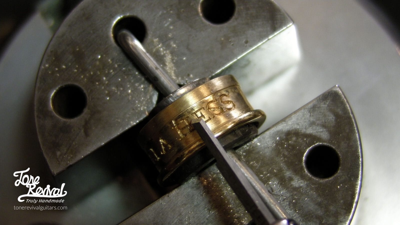 The Blues Bullet Guitar Slide - How It's Done